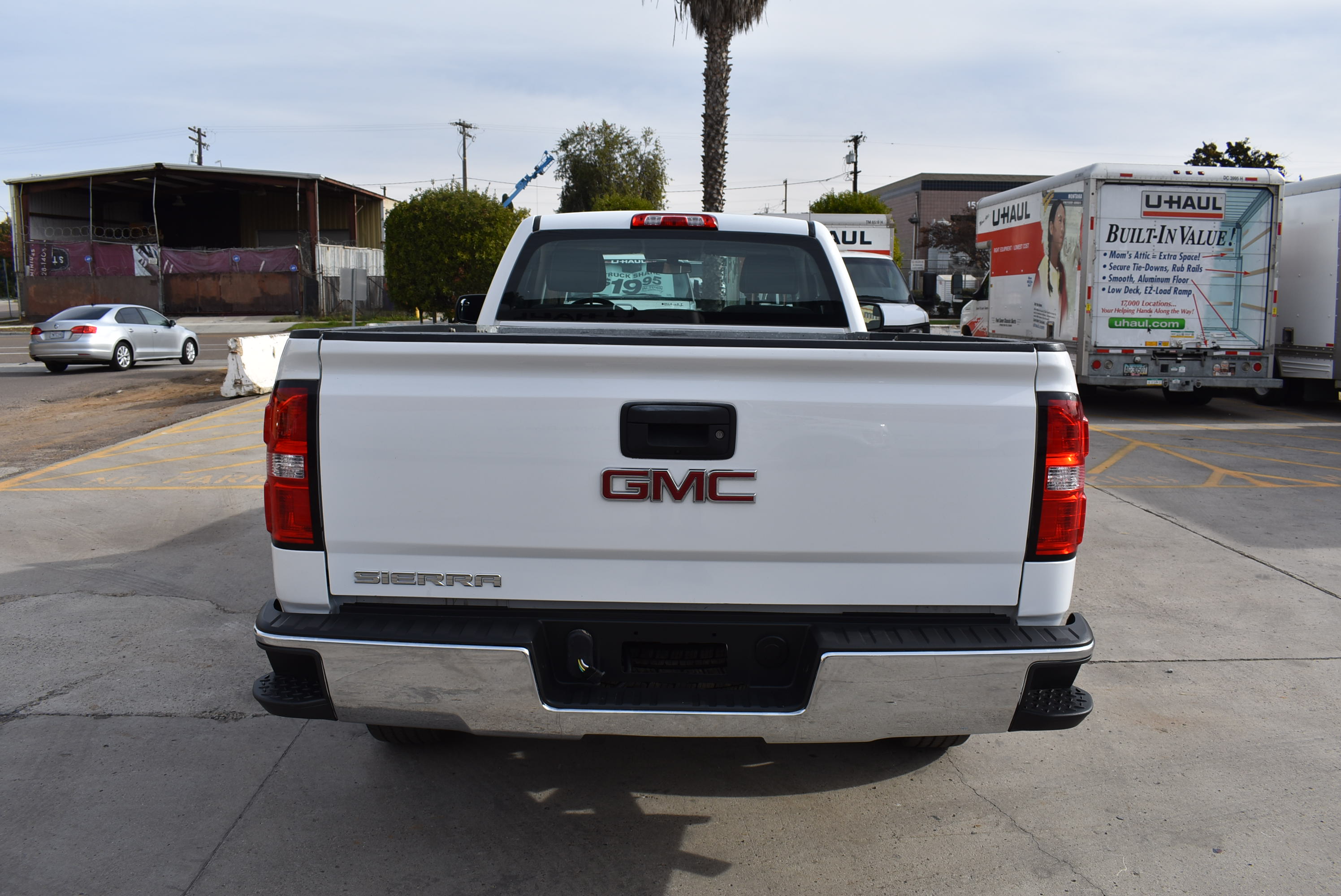 2018 GMC Sierra in Riverside, CA 92507 | U-Haul Truck Sales