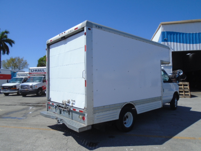 2007 14' Box Truck for Sale in Medley, FL 33166 | U-Haul Truck Sales