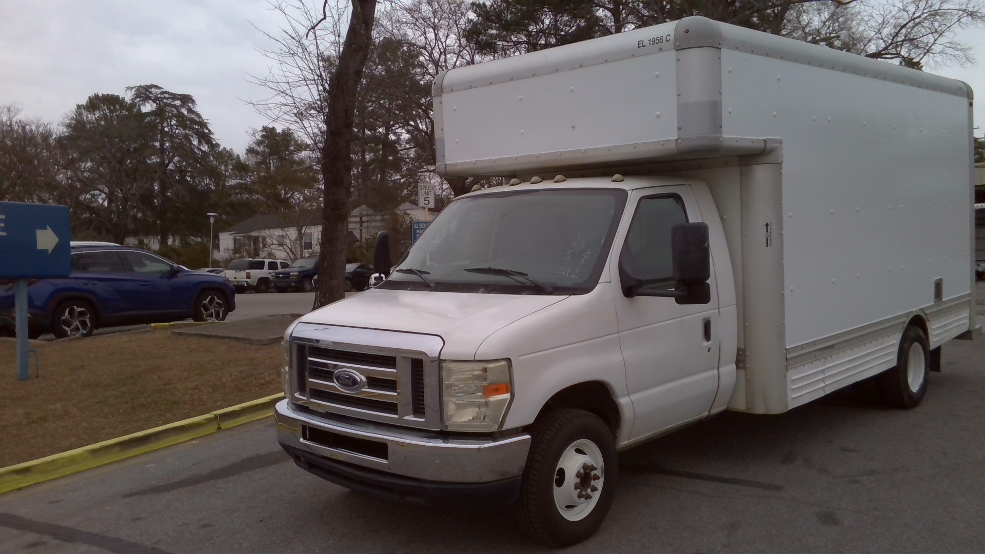 U-Haul: Box Trucks for Sale in Columbia, SC at Columbia Repair