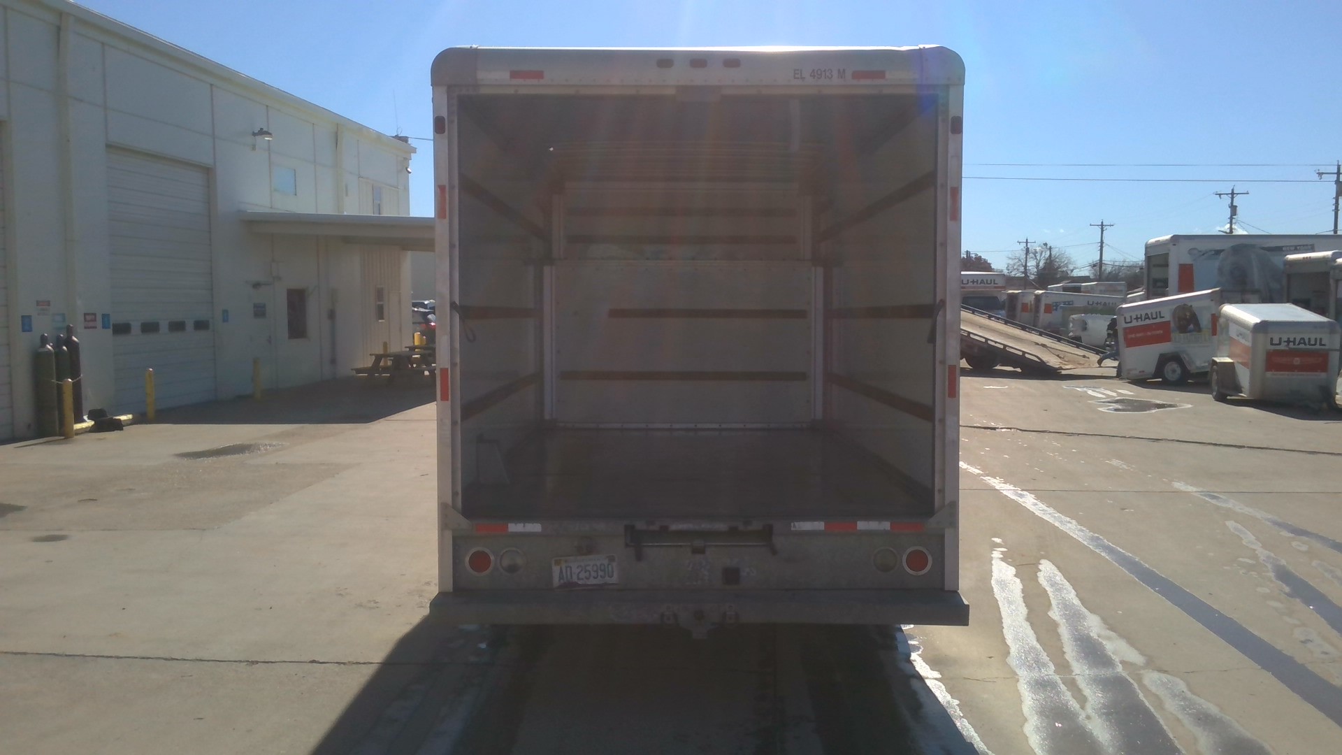 2007 17' Box Truck for Sale in Odessa, TX 79762 | U-Haul Truck Sales