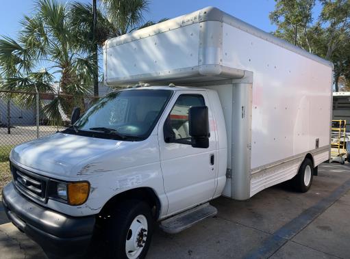U-Haul: Box Trucks for Sale in Tampa, FL at U-Box Moving & Storage of Tampa