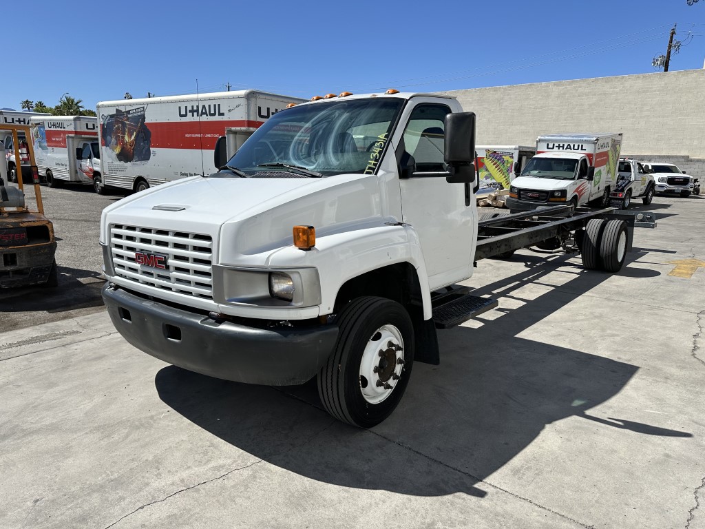 2007 GMC 5500 Cab and Chassis for Sale in North Las Vegas, NV 89030 | U ...