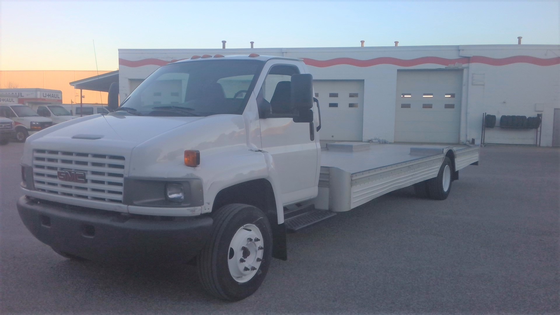 2008 GMC 5500 Cab and Chassis for Sale in York, PA 17404 | U-Haul Truck ...