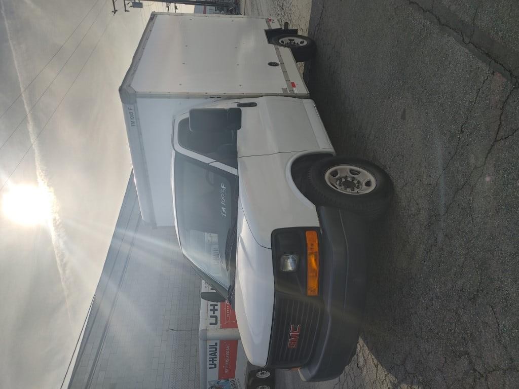 2012 10' Box Truck for Sale in City Of Industry, CA 91744 | U-Haul ...