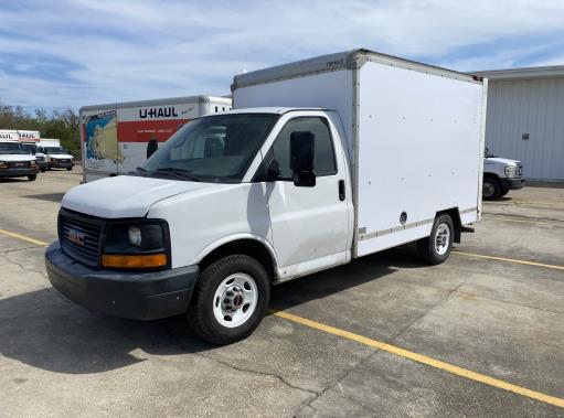 10 Box Truck For Sale