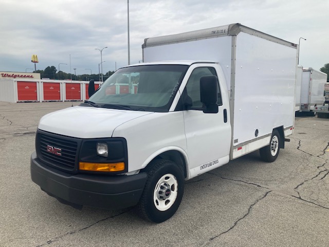 2013 10' Box Truck for Sale in Peoria, IL 61615 | U-Haul Truck Sales