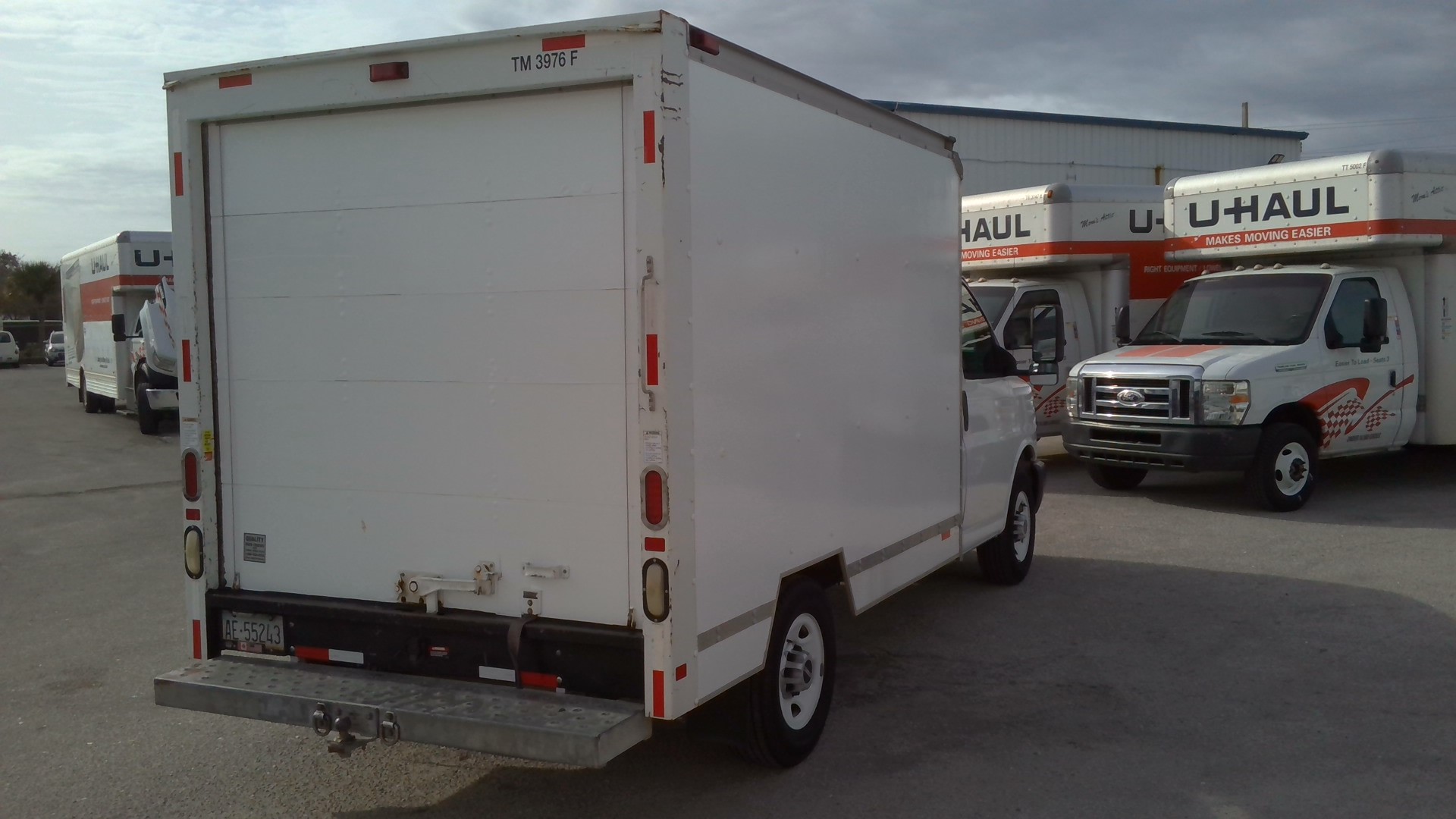 2012 10' Box Truck for Sale in Sanford, FL 32773 | U-Haul Truck Sales